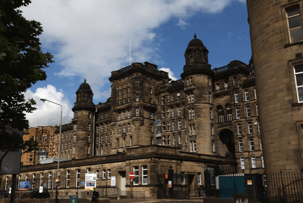 How Do I Gain Medical Work Experience in Glasgow? - Medic Mind